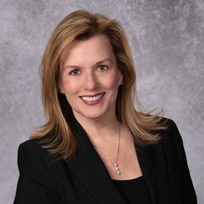 Monique Baumann - Franklin Square - Coldwell Banker American Homes